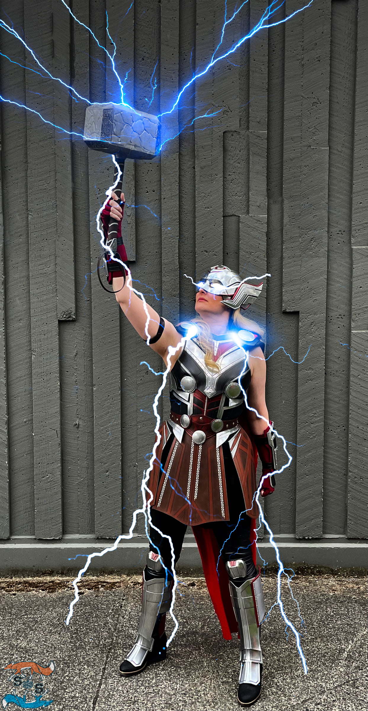 Tutorial : Finishing Rubber Armor and Props - Sionnach Studios
